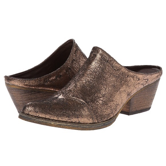 Very Volatile | Shoes | New Very Volatilebronzed Western Mule Clog ...